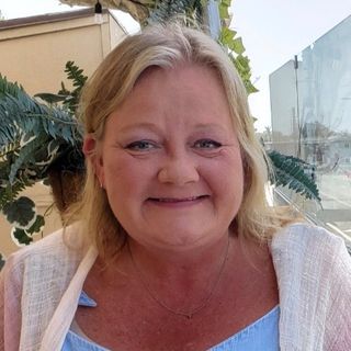 Kimberly S., New teacher is friendly and fun! | Learn with English Tutors