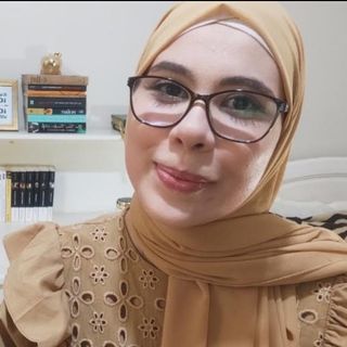 Hadjer A., Certified English teacher with more than 5 years of ...