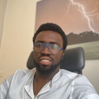 Nick Jordan N., Empowering Students to Master English with Confidence ...