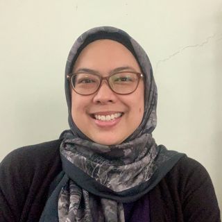Lady F., 初心者から流暢なレベルまで、私と一緒にインドネシア語を学びましょう！クラスは楽しく、リラックスした雰囲気で、あなたの特定の ...