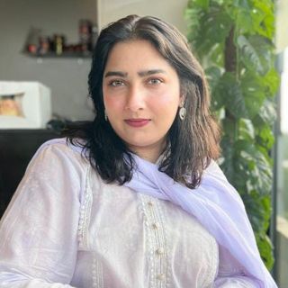 Ayesha Z., Your Friend in Learning and Exploring English with ...