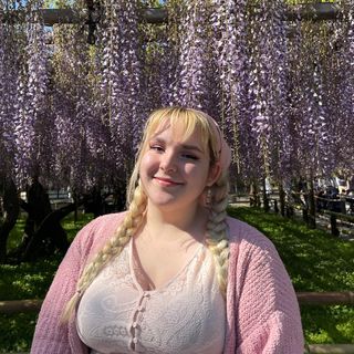 Meagan C., Let's have fun learning together and explore the world of ...