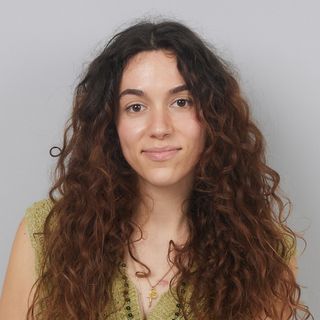 Isabella L., Certified English Teacher with 8+ Years’ Experience ...