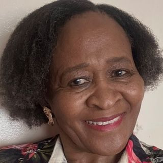 Faith M., Friendly English tutor helping adults speak with confidence ...