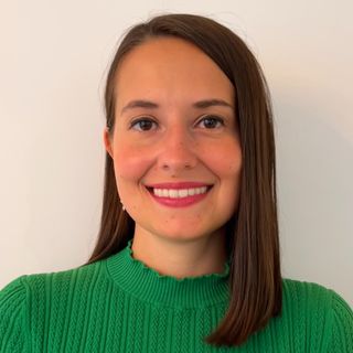 Gabriella P., Patient and caring English teacher with a B.A. and 11 ...