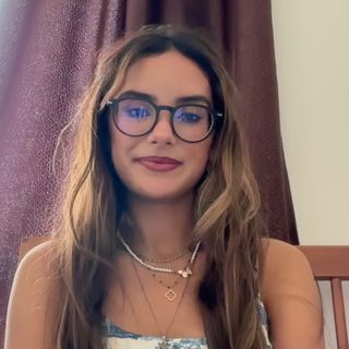 Jinane A., Tutoring in both English and French! | Learn with English Tutors