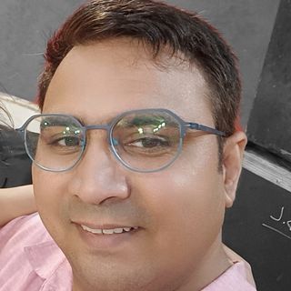 Gaurav K., 1. ครูสามารถเปลี่ยนแปลงชีวิตด้วยการผสมผสานระหว่างชอล์กและ ...