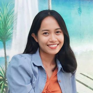 Hayren S., Discover English joy with me! Fun lessons, friendly support ...