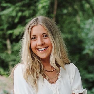 Micajah M., Hi! I would love to help you learn English and get to know ...