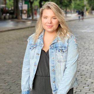 Elizaveta G., Are you seeking an experienced English teacher dedicated ...