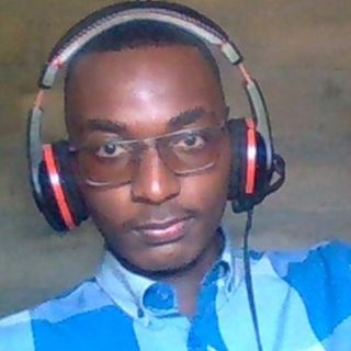 Linus N., English tutor with 2 years of teaching and 2 teaching ...
