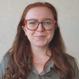 Clémentine D., French tutor to discover a new language, for kids ...