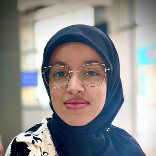 Khadija B., Domina el inglés con un profesor divertido y experimentado ...