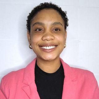 Dominique C., Boost Your English Skills in a Relaxed, Supportive Online ...